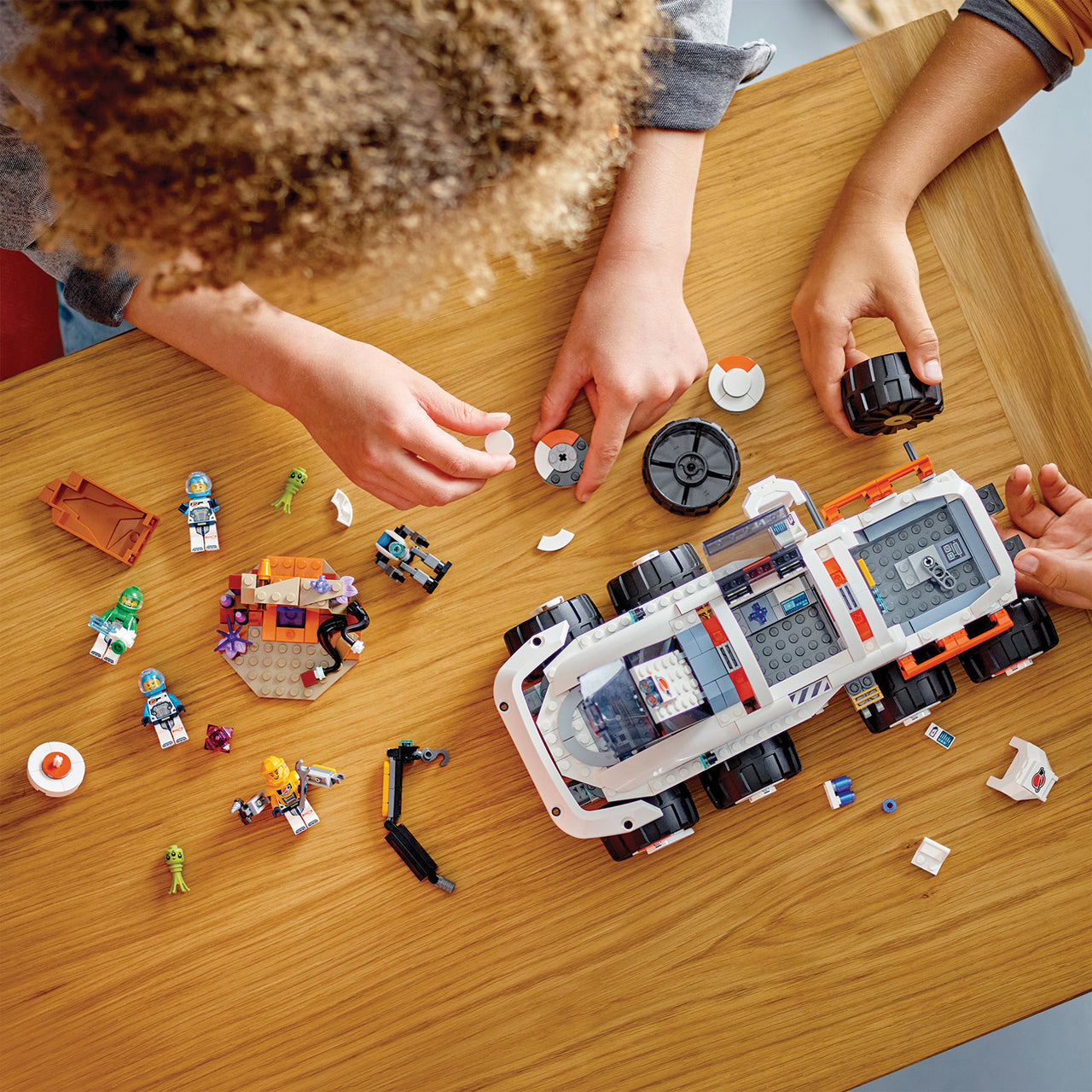 LEGO® City Command Rover and Crane Loader – AG LEGO® Certified Stores