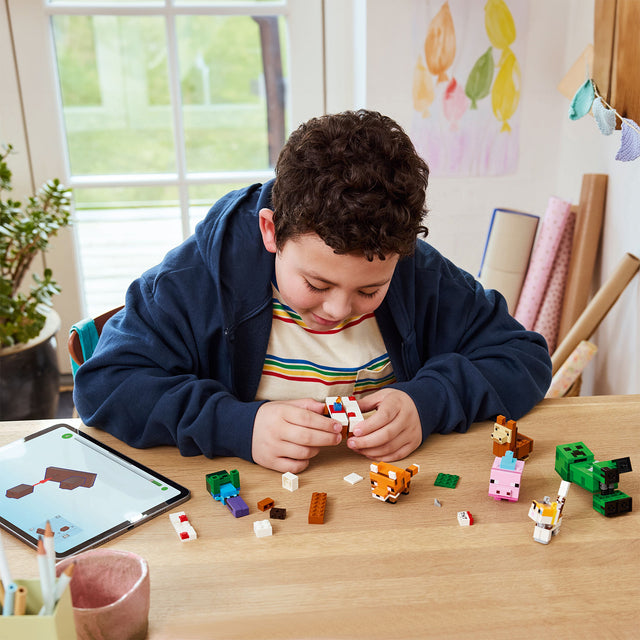 LEGO® Minecraft Baby Pig’s Birthday Celebration – AG LEGO® Certified Stores