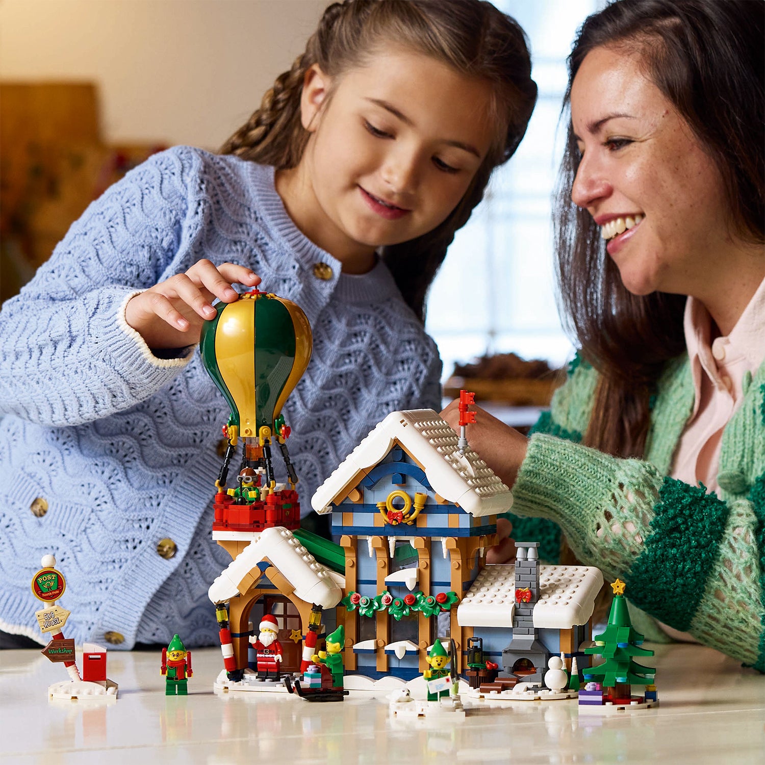LEGO® ICONS™ Santa’s Post Office – AG LEGO® Certified Stores