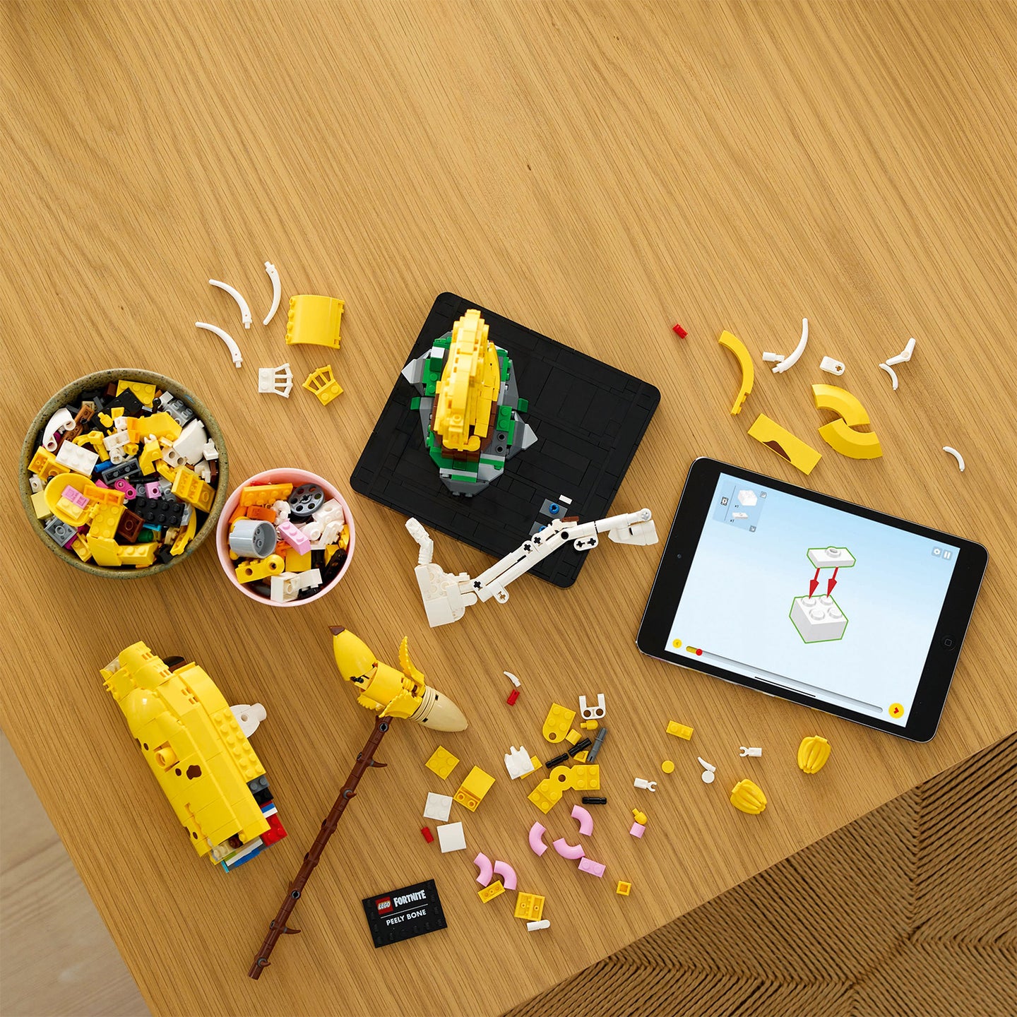 LEGO® Fortnite Peely Bone – AG LEGO® Certified Stores