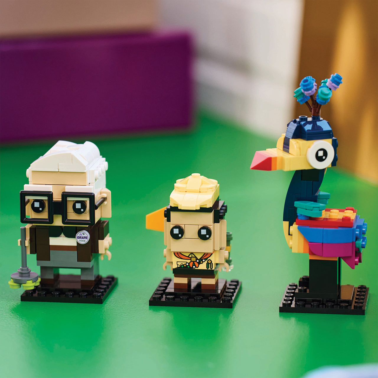 LEGO® BrickHeadz™ Carl, Russell & Kevin – AG LEGO® Certified Stores