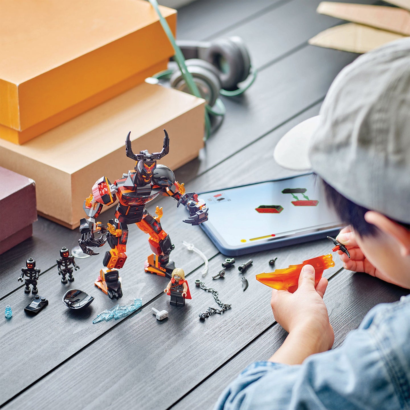 LEGO® Marvel Thor vs. Surtur Construction Figure – AG LEGO® Certified ...