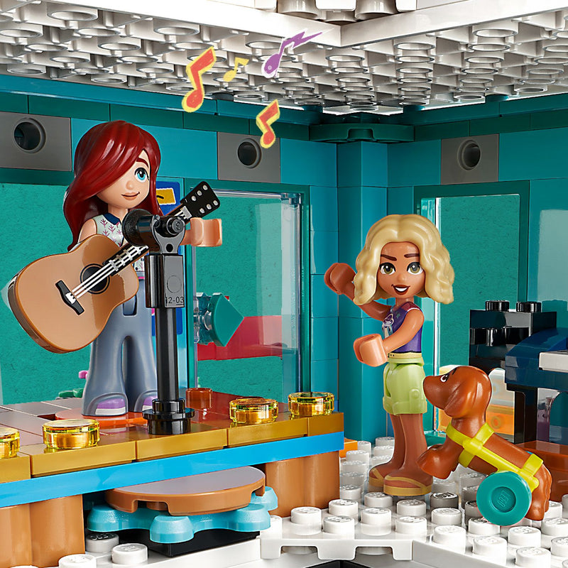 LEGO® Friends™ Heartlake City Community Center – AG LEGO® Certified Stores