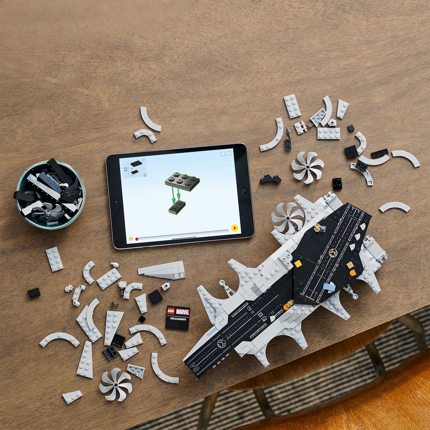 LEGO® Marvel The Avengers Helicarrier – AG LEGO® Certified Stores