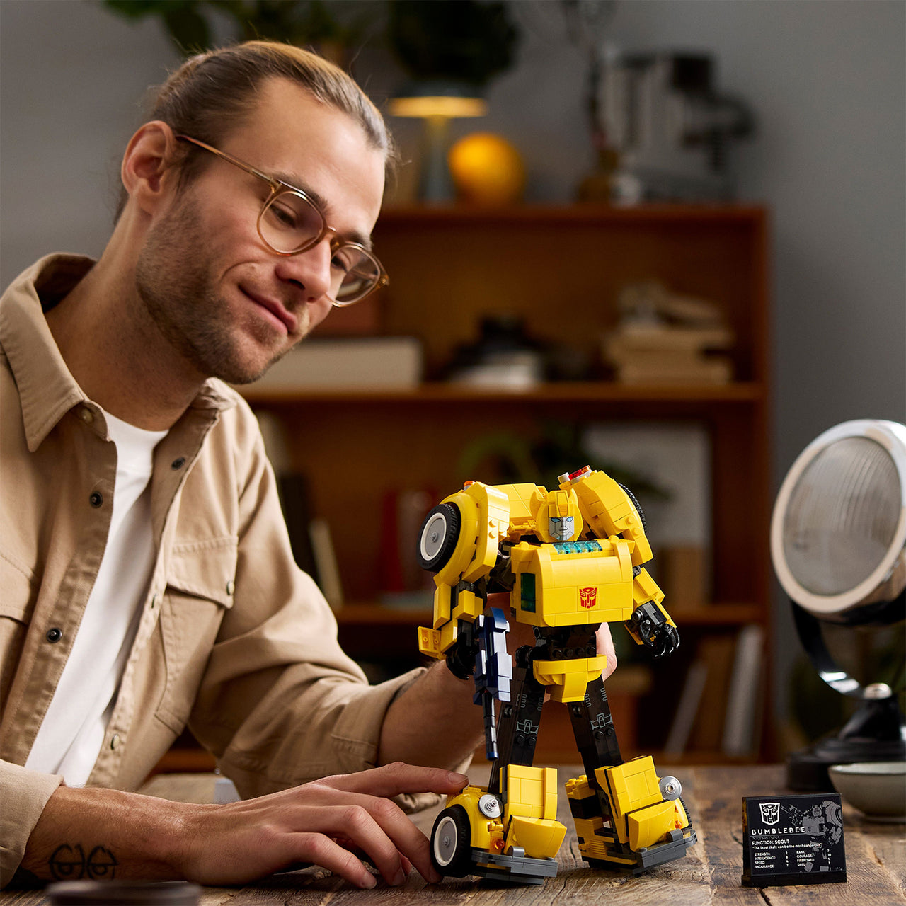 LEGO® ICONS™ Transformers Bumblebee – AG LEGO® Certified Stores