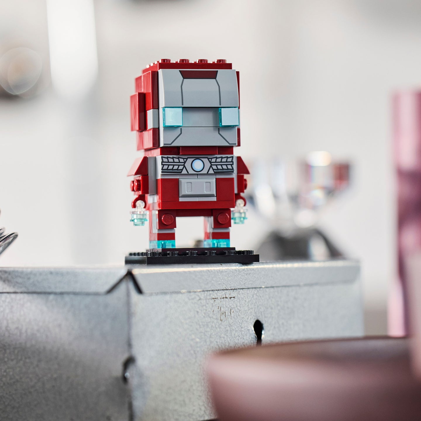 LEGO® BrickHeadz™ Iron Man MK5 Figure – AG LEGO® Certified Stores