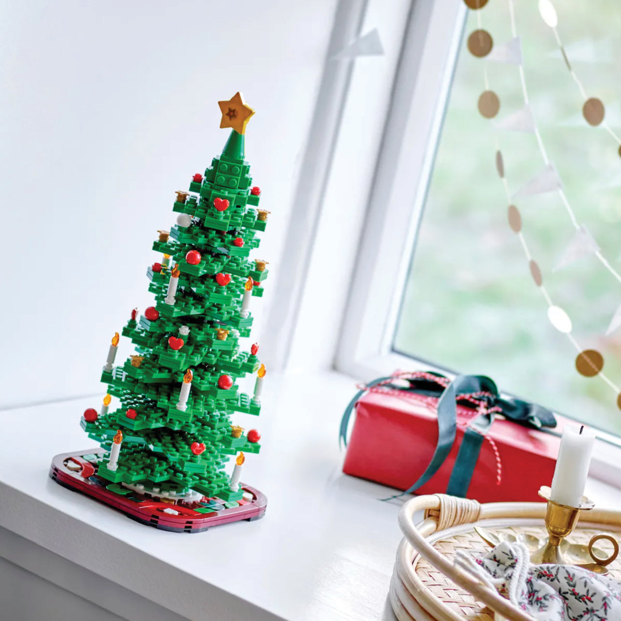 LEGO® Christmas Tree – AG LEGO® Certified Stores