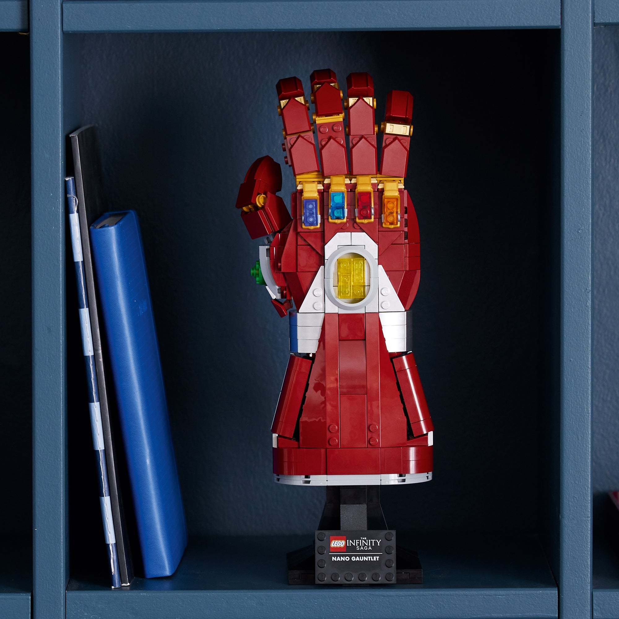 LEGO® Marvel Nano Gauntlet – AG LEGO® Certified Stores