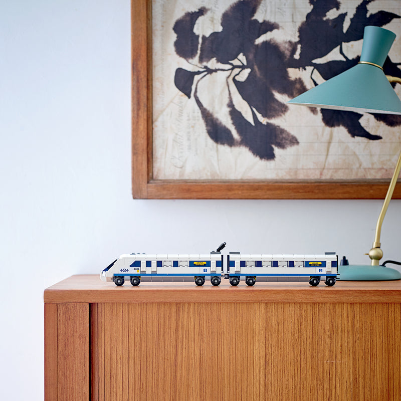 LEGO® Creator High-Speed Train – AG LEGO® Certified Stores