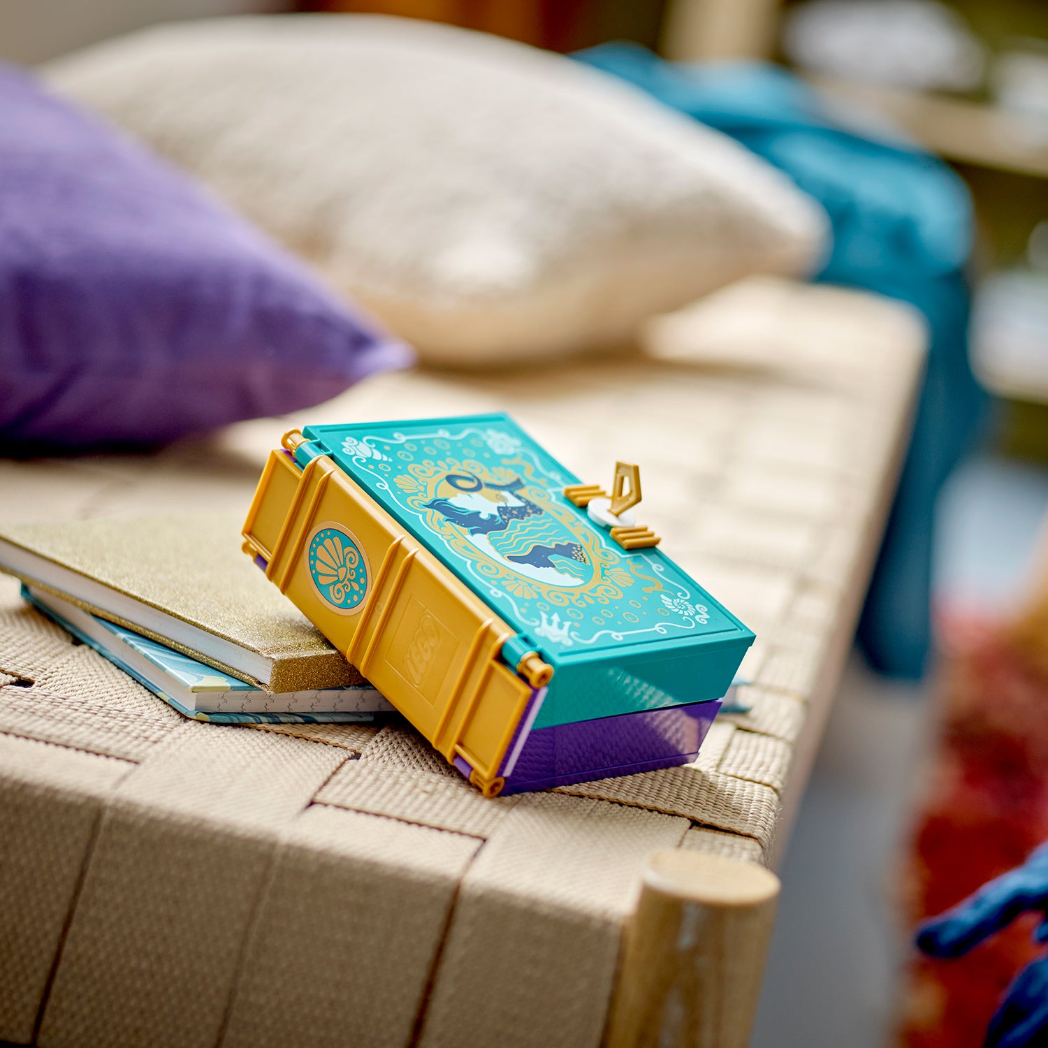 LEGO® Disney™ The Little Mermaid Story Book – AG LEGO® Certified Stores