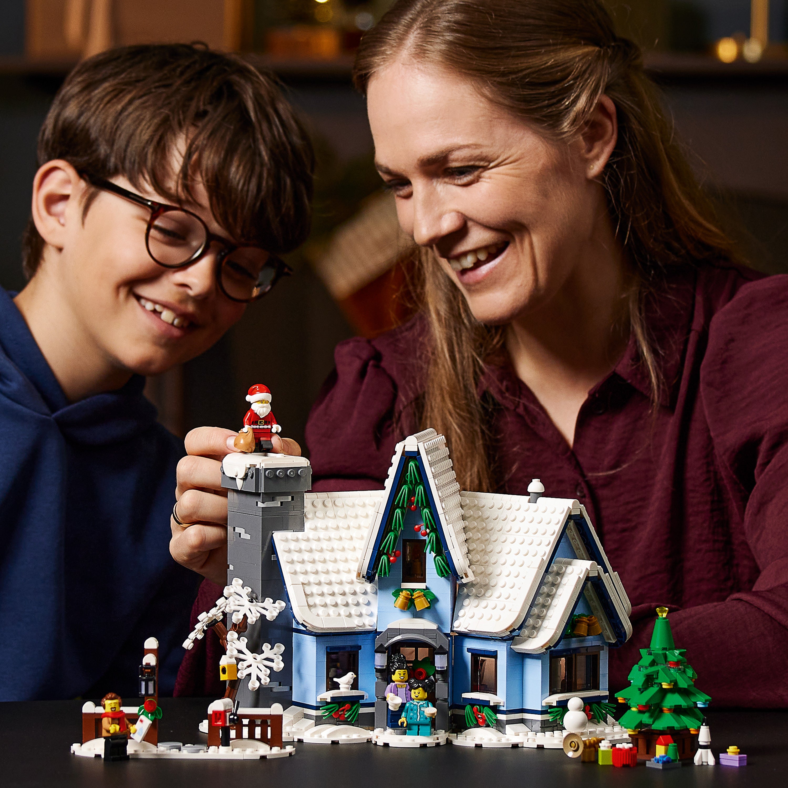 LEGO® Santa's Visit – AG LEGO® Certified Stores