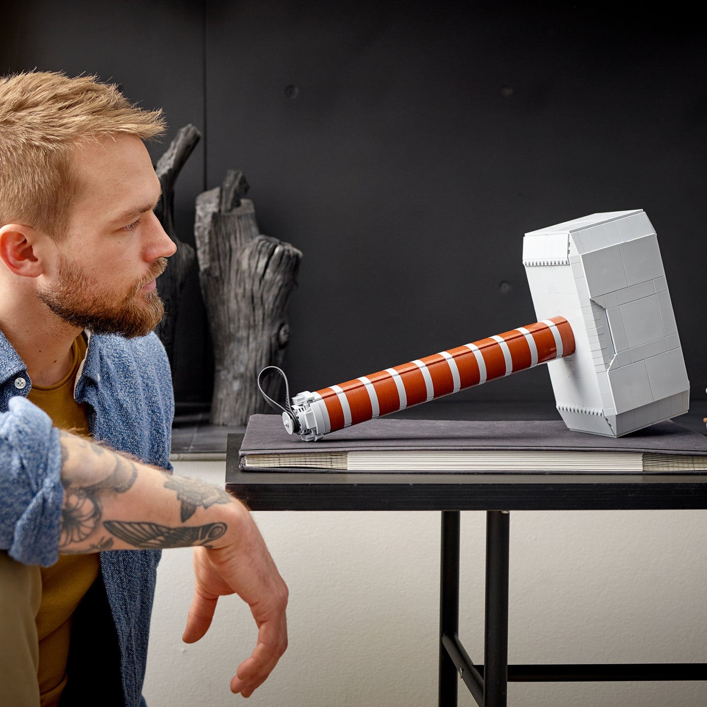 LEGO® Marvel Thor’s Hammer – AG LEGO® Certified Stores