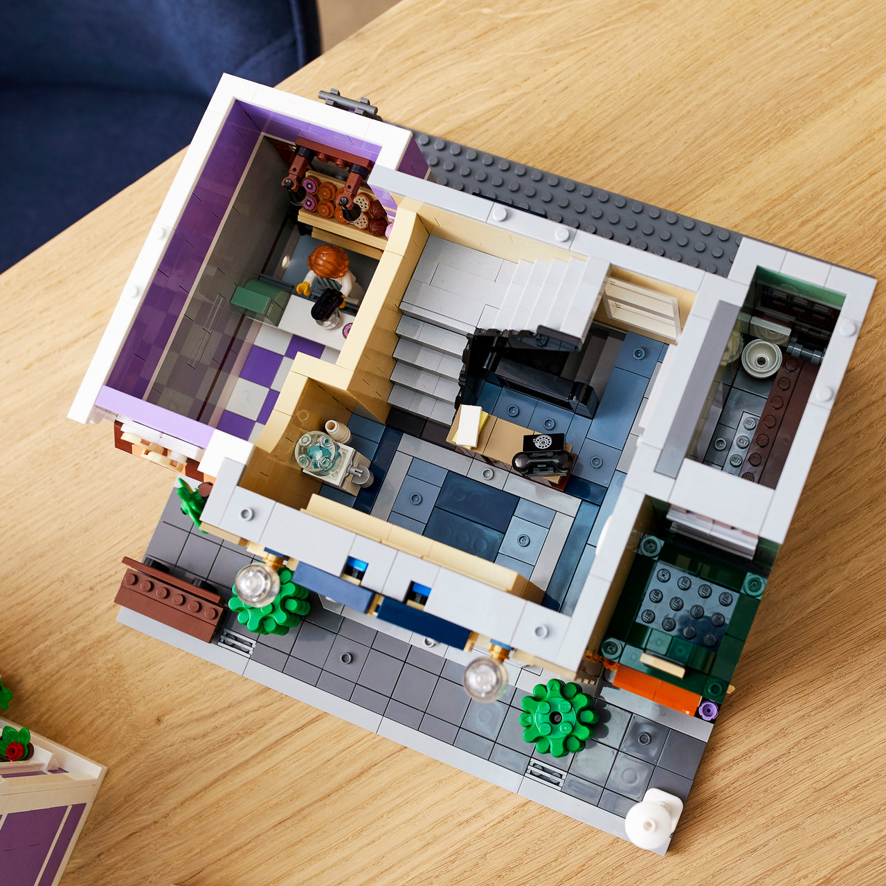 LEGO® Creator Expert Police Station – AG LEGO® Certified Stores
